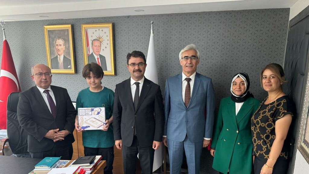 Devlet kurumları ve bakanlıklar Sincan İlçe Milli Eğitim Müdürlüğü, Ankara, foto