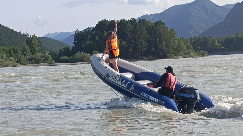Tekne turları Моторафтинг Аквадрайв, Altay Cumhuriyeti, foto