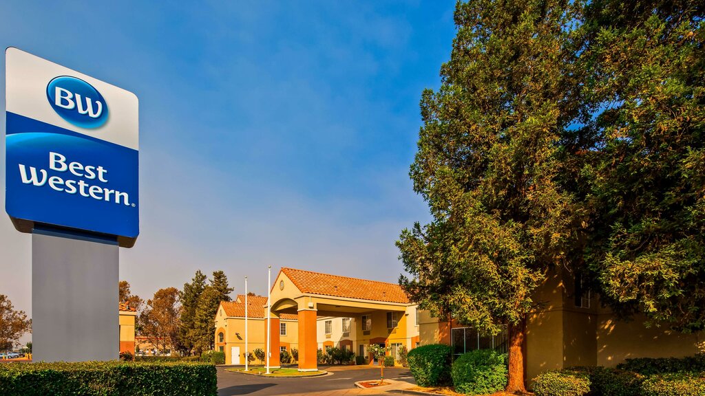 Otel Holiday Inn Express & Suites Brentwood by IHG, Brentwood, foto