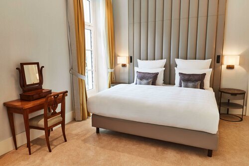 Otel Steigenberger Grandhotel & SPA Petersberg, Kuzey Ren‑Vestfalya, foto