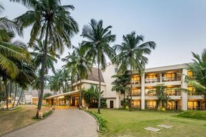 Silver Waves Resort & SPA Daman (Dadra and Nagar Haveli and Daman and Diu, District of Dadra and Nagar Haveli, City of Silvassa), otel  Dünya'dan
