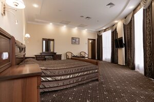 Grand Hotel (No:3, mikrorayon Lesnoy, Stariy Oskol), otel  Stariy Oskol'dan