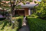 Гостевой Дом на улице Дадаева 51 (ulitsa Starshiny Dadayeva No:51), konuk evi  Kaliningrad'dan