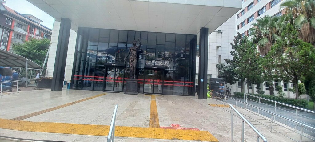 Belediyeler, devlet daireleri Alanya İlçe Seçim Kurulu Başkanlığı, Alanya, foto