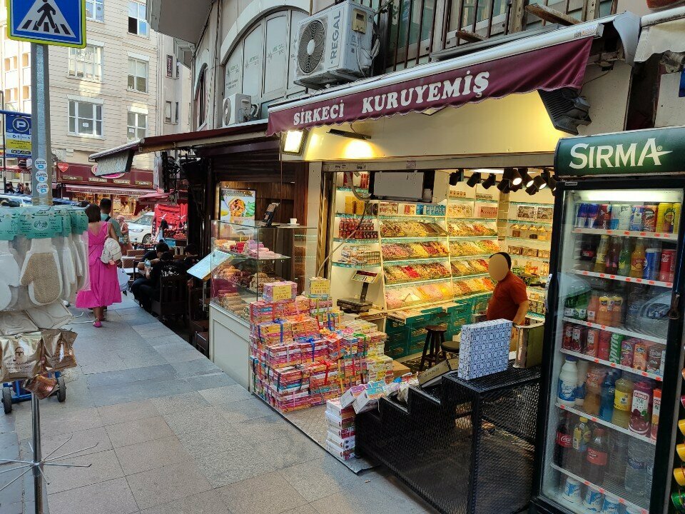 Kuruyemiş, atıştırmalık, kuru meyve Sirkeci Kuruyemiş, İstanbul, foto