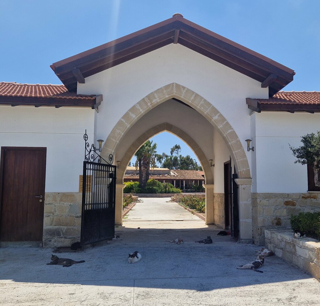 Manastır Holy Monastery of St Nicholas of the Cats, Dünya, foto