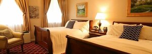 The Martha Washington Inn And SPA (Virginia, Washington County, Abingdon, West Main Street), otel  Abingdon'dan