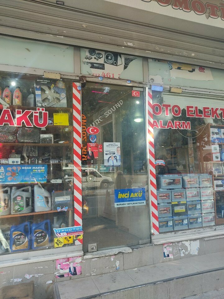 Otomobil yedek parçaları Karaca Otomotiv, İstanbul, foto