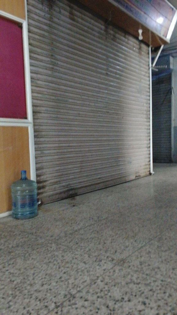 Giyim mağazası Old and Used Ac Sale Purchase Center Karachi, Karaçi, foto