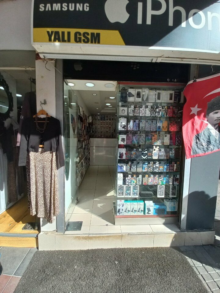 Cep telefonu ve aksesuarları satış mağazaları Yalı GSM, İzmir, foto