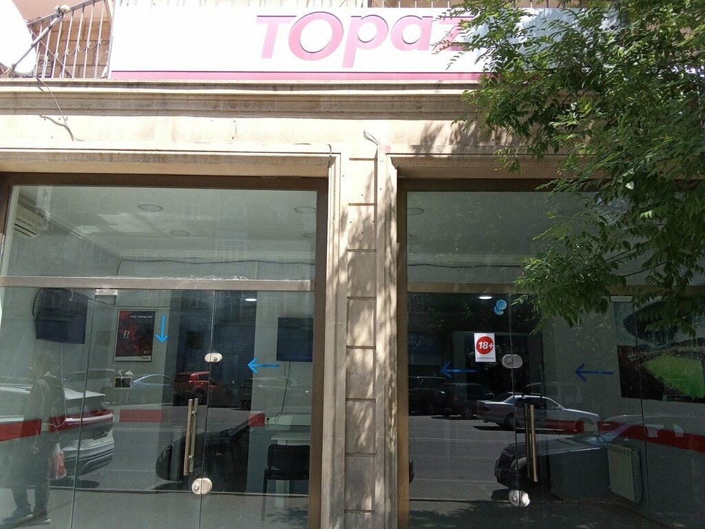 Şans oyunu bayileri Topaz, Bakü, foto