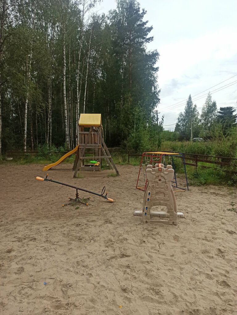 Oyun alanı Playground, Saint‑Petersburg ve Leningradskaya oblastı, foto