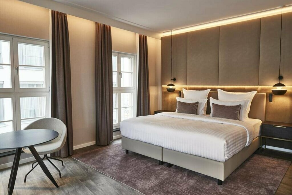 Otel Steigenberger Hotel de Saxe, Dresden, foto