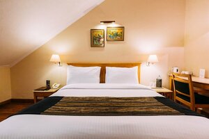 Hotel Willow Banks (State of Himachal Pradesh, Shimla, Mall Road), otel  Shimla'dan