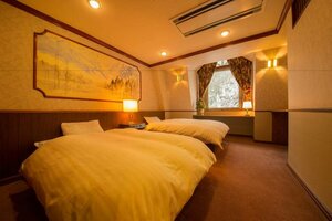 Okuhida Yakushi No Yu Honjin (Nagano Prefecture, Kamitakai District, Village of Takayama), otel