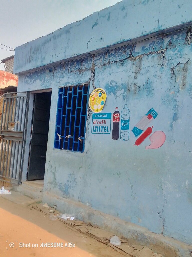 Kantin, yemekhane Cantina e Agente Autorizado, Loanda, foto