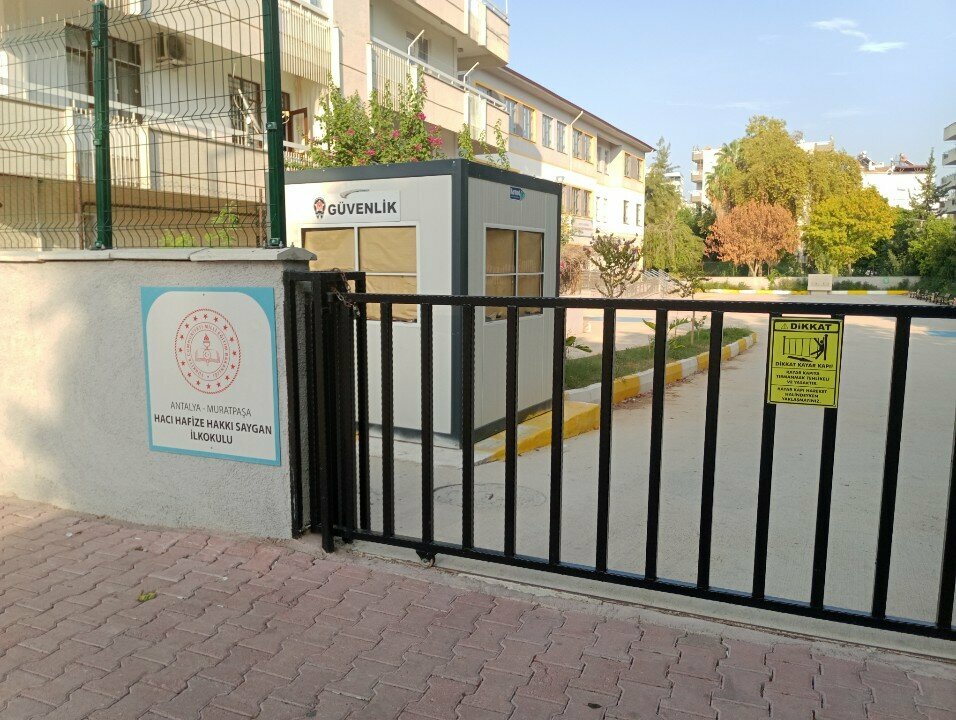 i̇lkokul Hacı Hafize Hakkı Saygan İlkokulu, Antalya, foto
