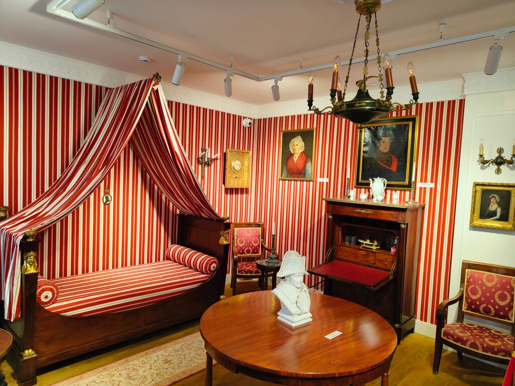 Müzeler ve sanat galerileri Музей Тильзитского мира, Sovetsk, foto