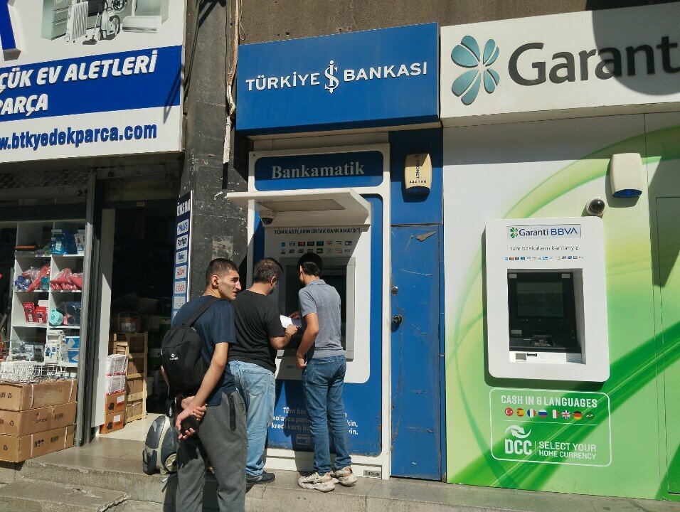 ATM'ler İş Bankası, İzmir, foto