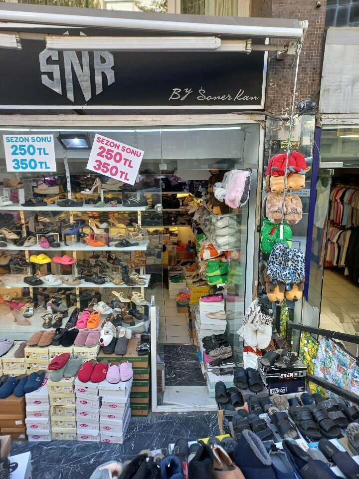 Ayakkabı mağazaları Snr Terlik, İzmir, foto