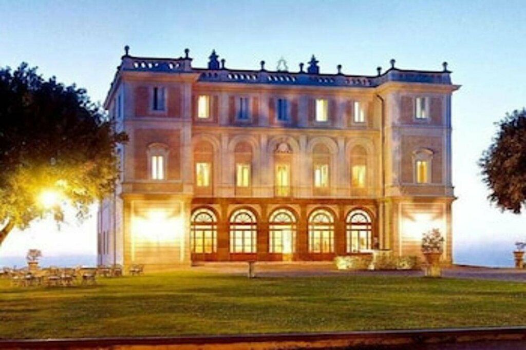 Otel Parkhotel Villa Grazioli, , foto