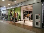 Vittoria Vicci (Slavy Avenue No:50/48), giyim mağazası  Saint‑Petersburg'dan