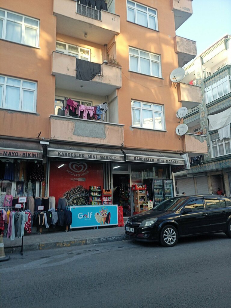 Market Kardeşler Mini Market, İstanbul, foto
