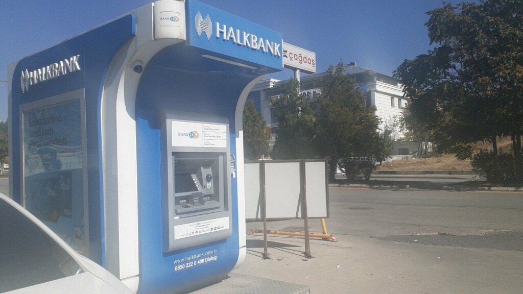 ATM'ler Halkbank ATM, Ankara, foto