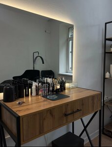 Vikis Brows (Sovetskiy prospekt No:63А), kaş ve kirpik salonu  Kemerovo'dan