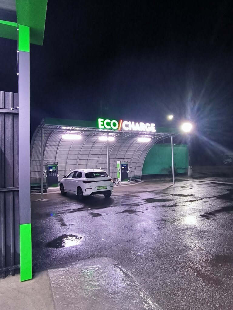 Benzin istasyonu Сафар, Suğd (Sogd) ili, foto