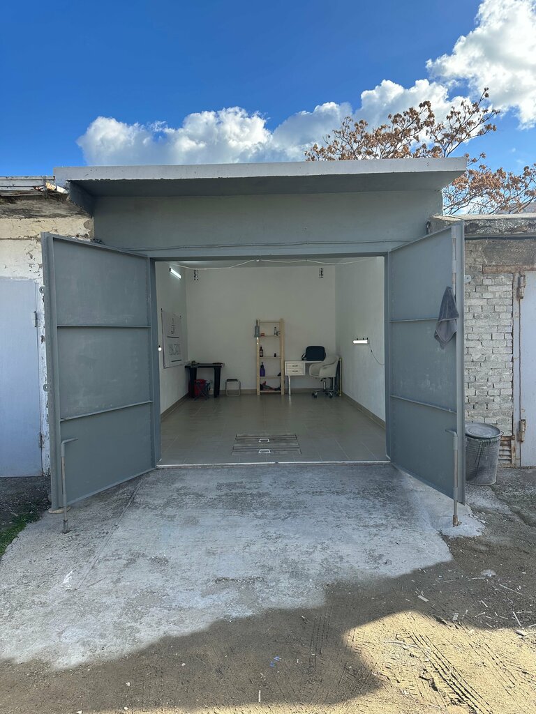 Araç camlarının renklendirilmesi Obnal Studio, Novorossiysk, foto