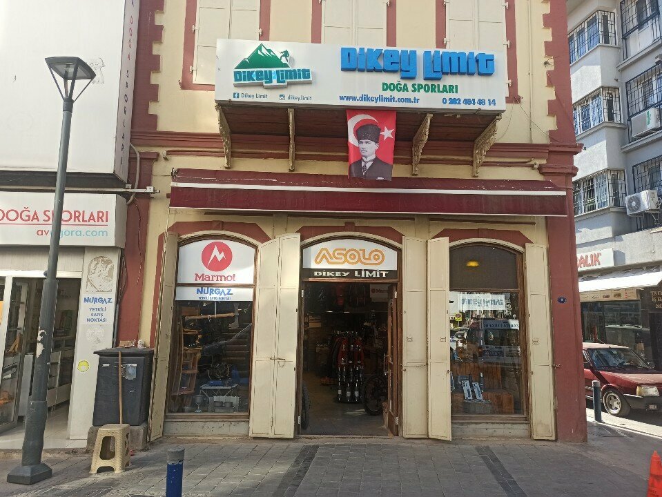 Kamp malzemeleri Dikey Limit, İzmir, foto