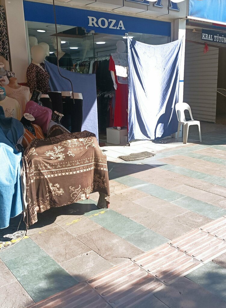 Giyim mağazası Roza Giyim, Antalya, foto