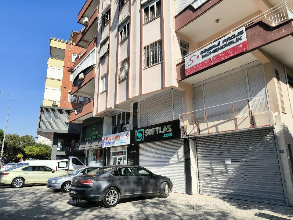 Otopark ve tamirhaneler Akdemir Nakliyat, Antalya, foto