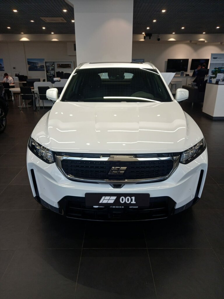 Otomobil satış galerileri Автомир, Knewstar, Moskova, foto