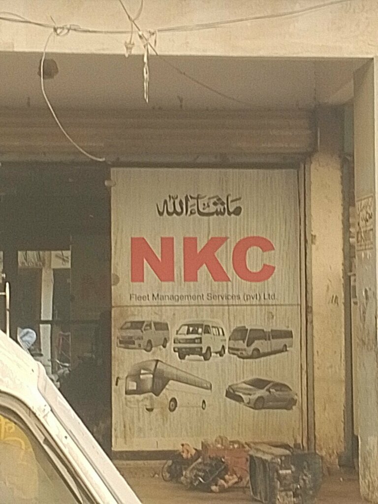 Kullan-bırak otomobiller Knc rent A car, Karaçi, foto