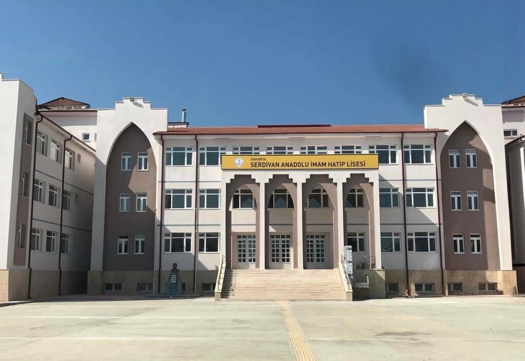 Lise Serdivan Anadolu İmam Hatip Lisesi, Serdivan, foto