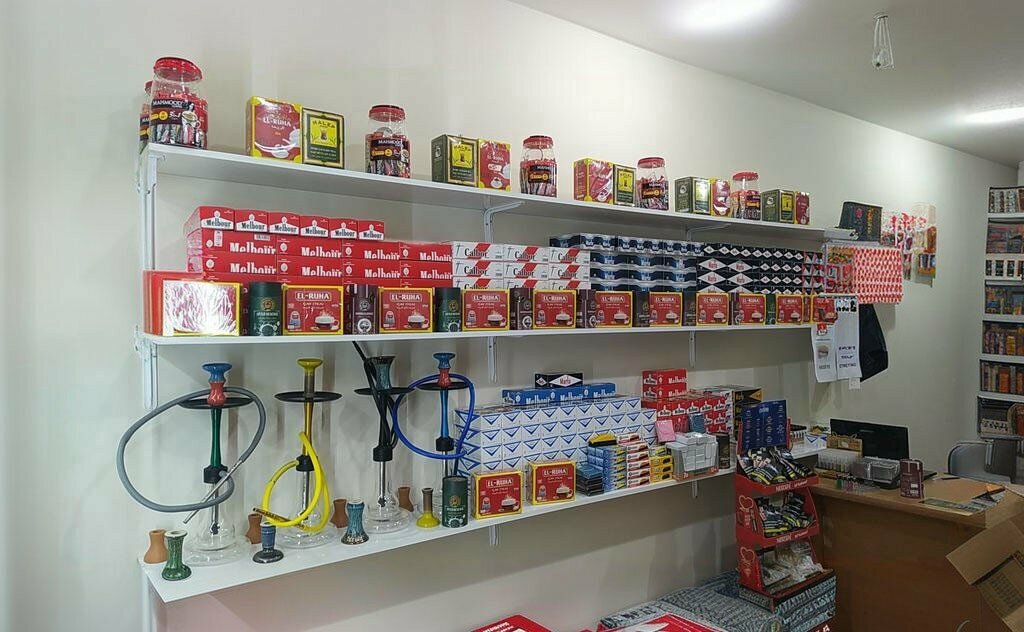 Tütün, sigara mağazaları Liman Tobacco, Bandırma, foto