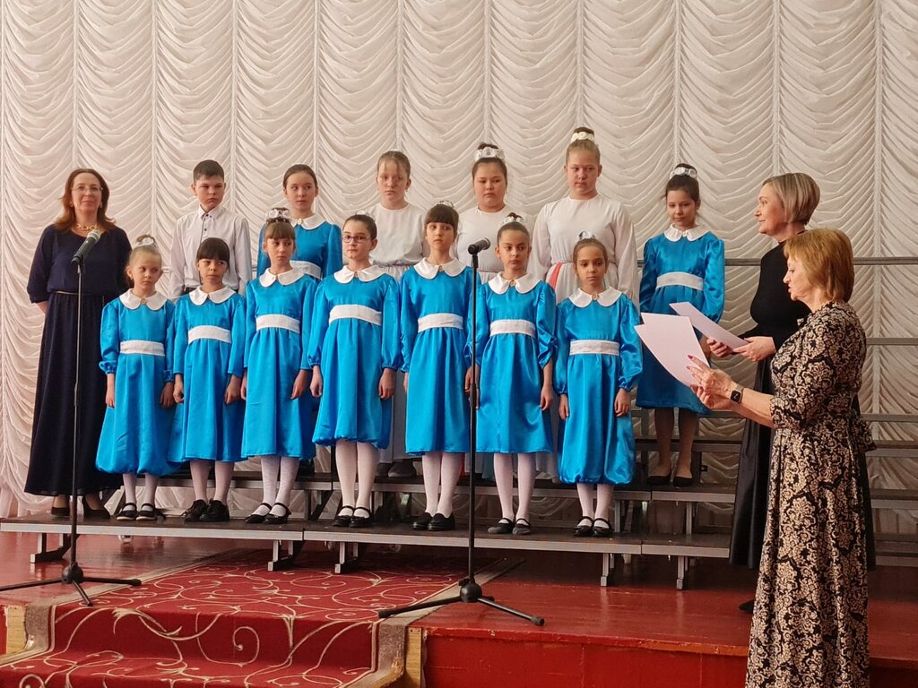 Kurs Музыкальная школа, Saha Cumhuriyeti (Yakutistan), foto