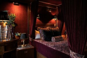 House of Gods Hotel (Scotland, Edinburgh, Cowgate), otel  Edinburgh'tan