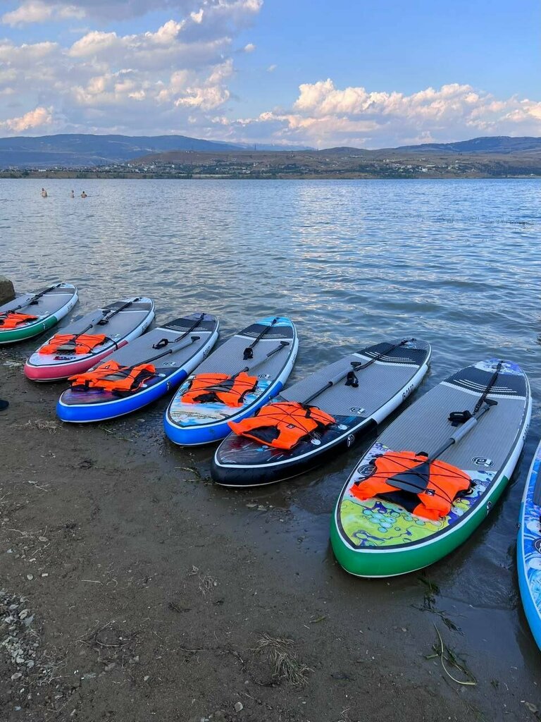 Kürek sörfü Sup priyut, Tiflis, foto