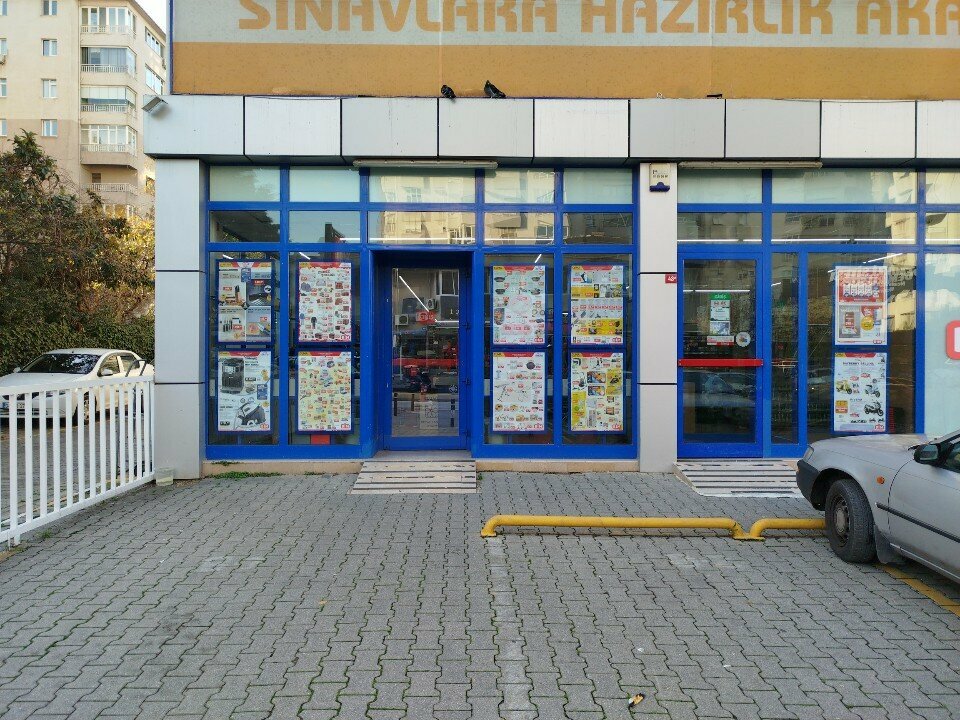Süpermarket Bim, İstanbul, foto