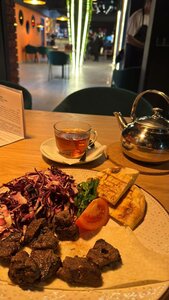 Nuar (Armavirskaya ulitsa No:1/2), restoran  Ufa'dan
