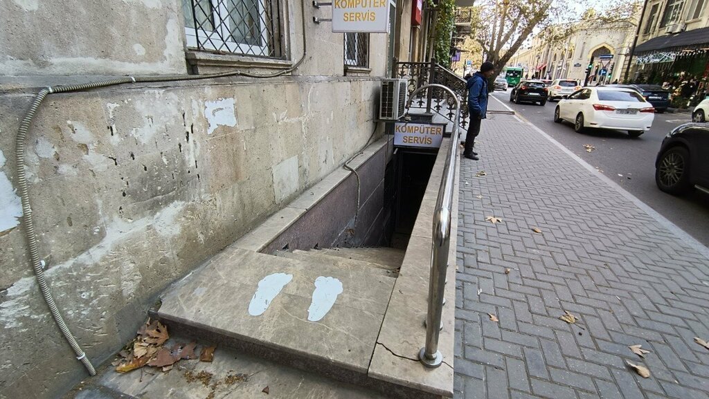 Bilgisayar teknik servisleri Kompüter Servis, Bakü, foto