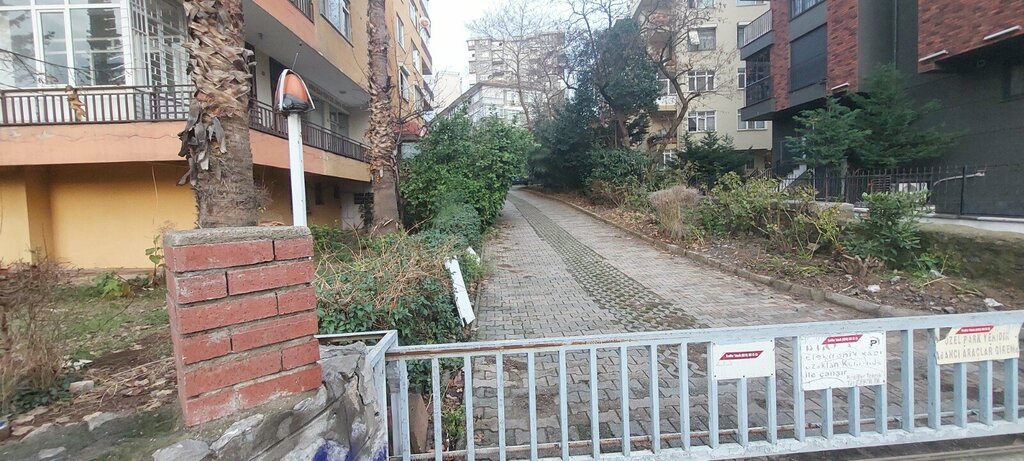 Terziler Derya Özalp Dikim Evi, İstanbul, foto