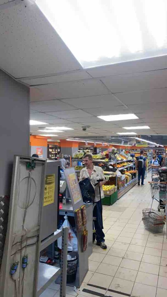 Süpermarket Dixy, Moskova, foto