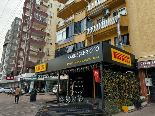 Oto lastik tamiri Pirelli Lastikleri - Kardeşler Oto Lastik, Mersin, foto