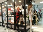 Provocateur Eyes (Lenina Street No:1), i̇ç giyim ve mayo mağazası  Gelencik'ten