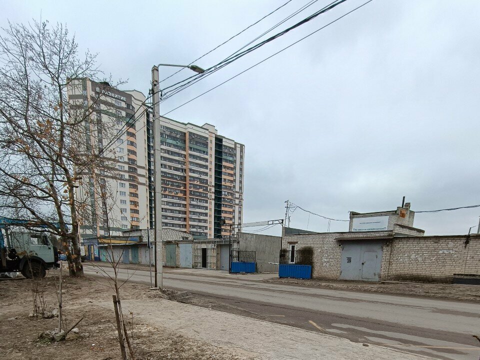 Garajlar Garazhny kooperativ Yuzhny, Voronej, foto