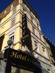 Hotel Vienna (Via Astolfo No:5), otel  Milano'dan